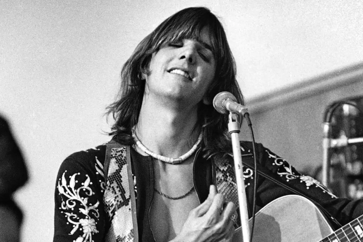 Gram Parsons - $1000 Wedding: A Deep Dive into the Country Music Legend ...